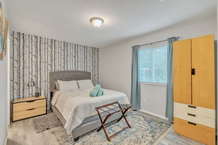 2br/1.5ba~self-check-in~10mins Ut/dwntn~long Stays - Austin, TX