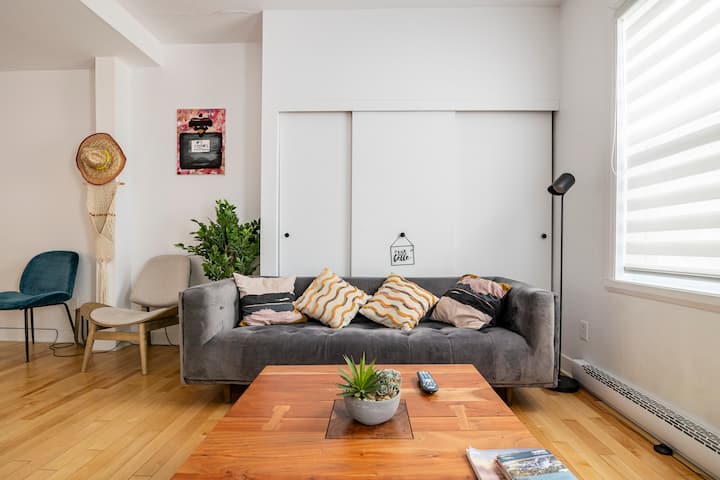 The Majestic Apartment Downtown! - Montreal