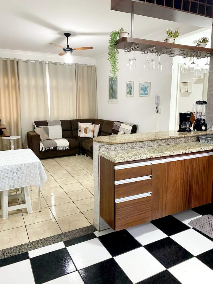 Apartamento Guarujá Enseada - Guarujá