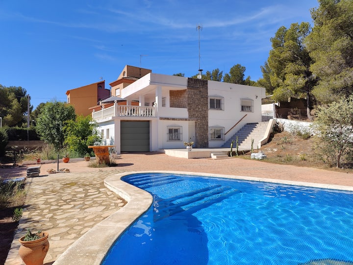 Belle Maison Avec Piscine à Náquera, Valencia - La Pobla de Vallbona