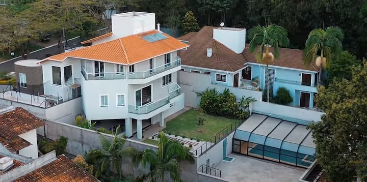 Casa Moderna, 4 Quartos, Piscina, Academia, 1000m2 - Embu