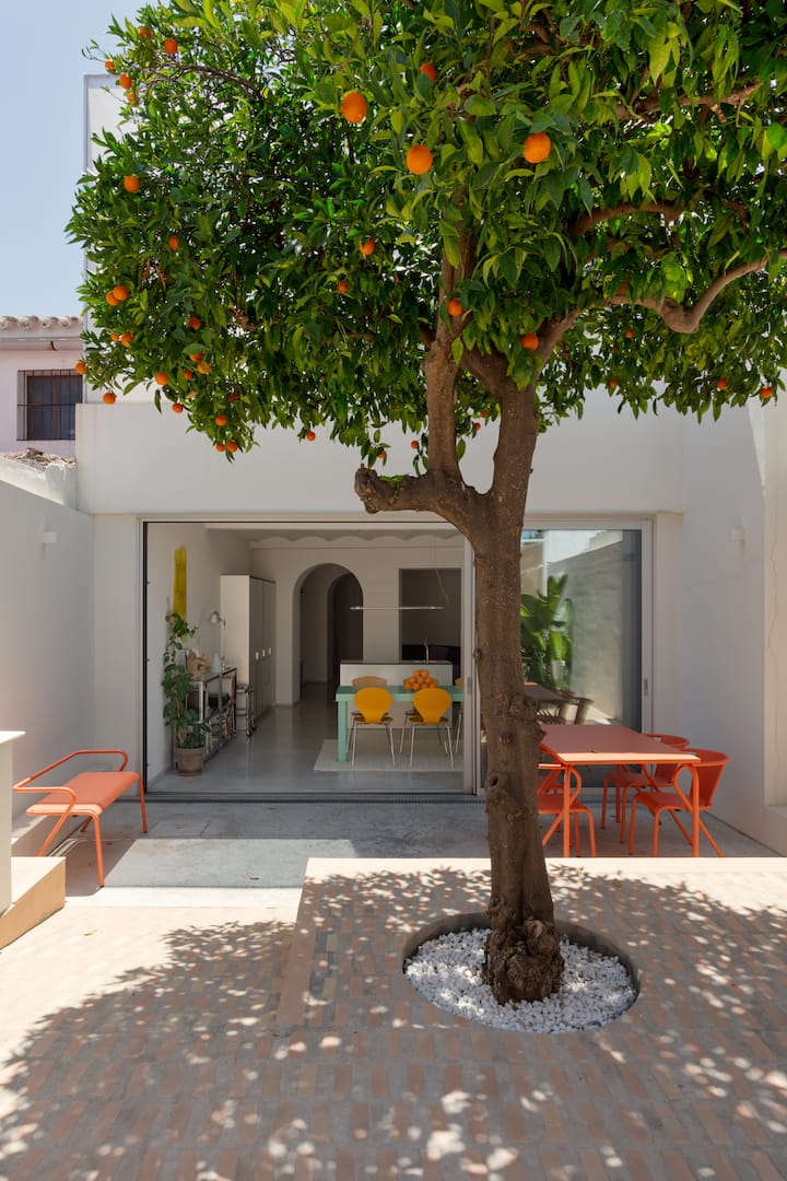 Design & Art, Patio With Orange Tree, Near Seville - Aljarafe
