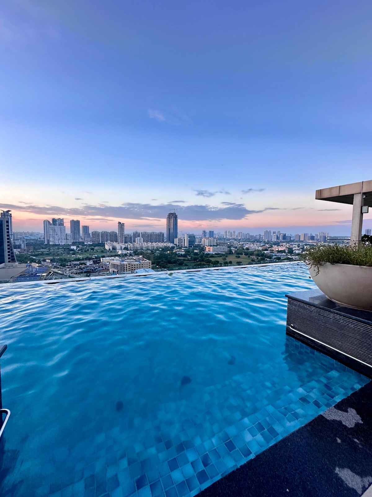 Delhi Holiday Rentals with a Pool - Delhi, India | Airbnb