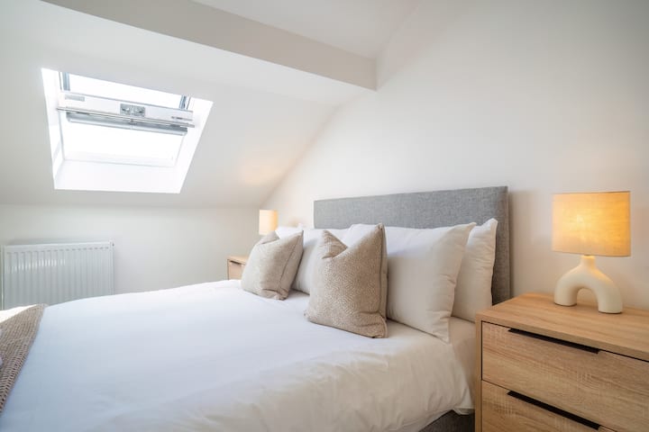"Coniston" Pet-friendly Deluxe Double Apartment - Ulverston