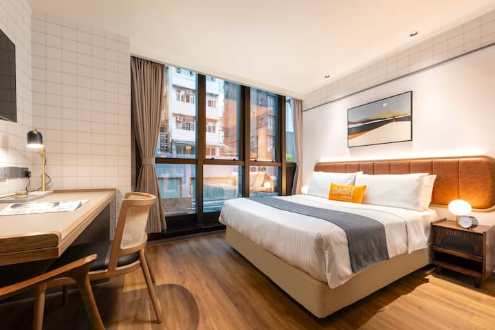 Executive Queen Stay In The Heart Of The City - Hong Kong