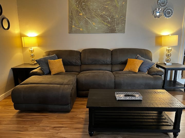 Cozy Home-seaworld And Lackland W/king Bed - San Antonio, TX