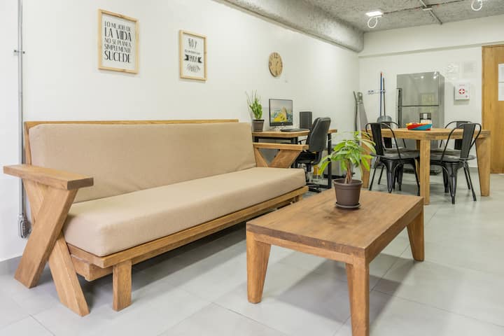 Apartamento Alucinante Nuevo En Parque El Poblado - Medellín, Colombia