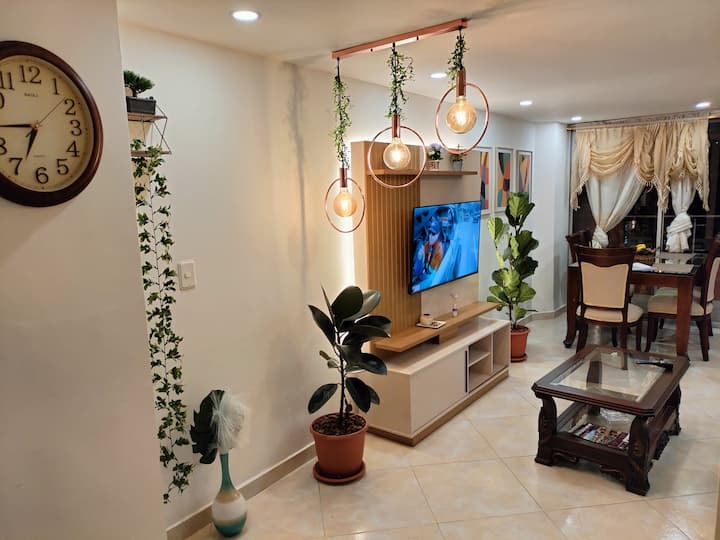 Apto En El Corazón De La Ciudad Con Vistas 301(2) - Medellín, Colombia