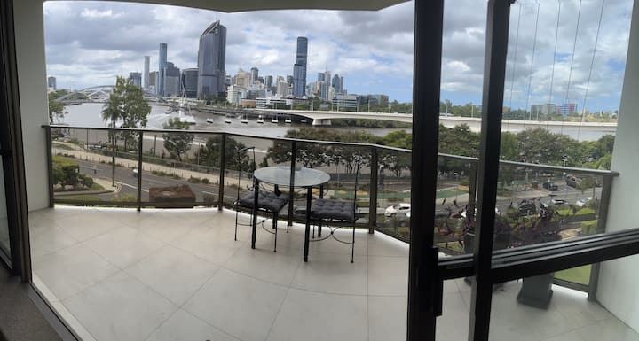 Southbank Apartments Luxury City Pad- New List - Brisbane