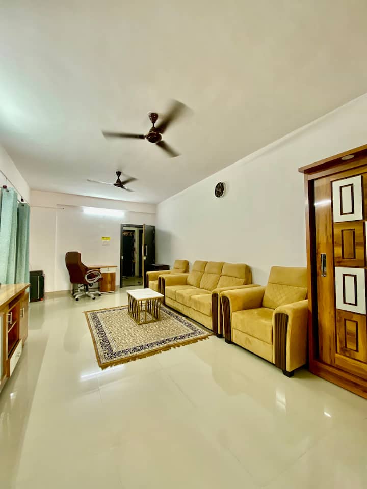 2bhk Ac Service Apartment 103 - Pune