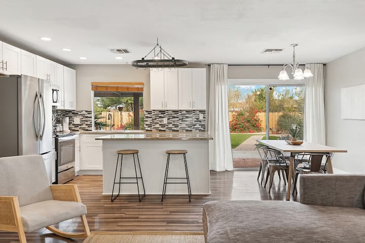 Smart Monitor • 500 Mbps • Luxe Double Shower - Mesa, AZ