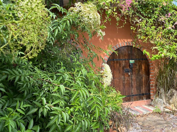 Hobbit House By Intan Villa Farmstay @Teluk Intan - Teluk Intan