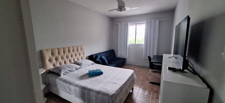 Quarto Gr. Com Suíte, Casa - Vila Velha