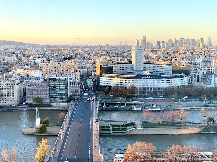 Seine River View - Paris