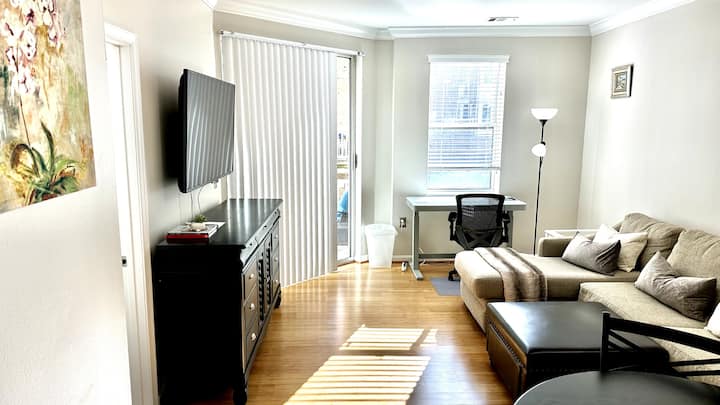 The Pier Home With Amazing Views! - Baltimore, MD