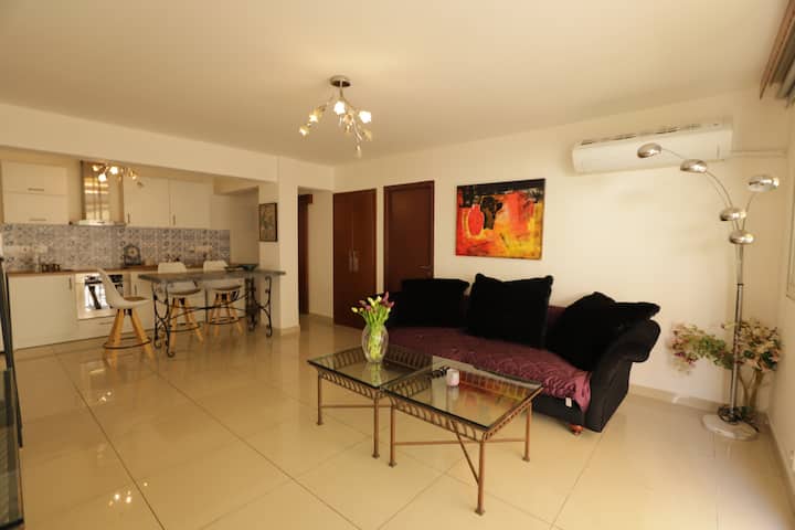 A Green Oasis For Holidays, Work And Life - Limassol