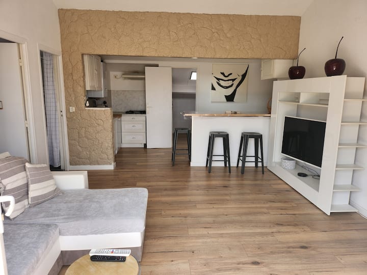 Dernier éTage, Terrasse, Clim, Parking, 2 Chambres - Fréjus
