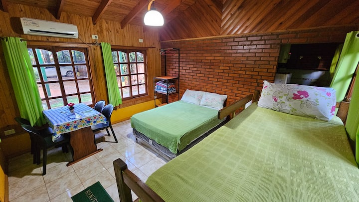 Rustic And Cozy Cabin In Puerto Iguazú - Puerto Iguazú