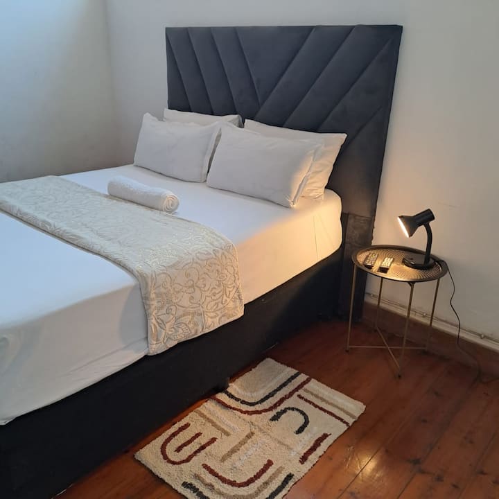 Hkm Guest House - Pietermaritzburg