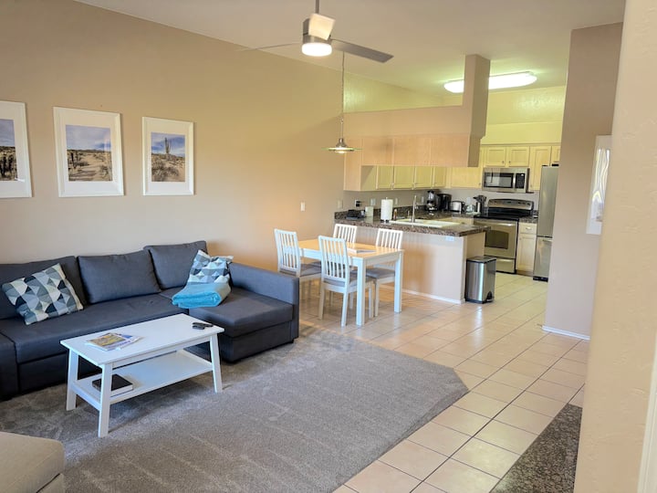 Mcdowell Mtn Adventure Condo - Heated Pool, Dog Ok - Fountain Hills, AZ