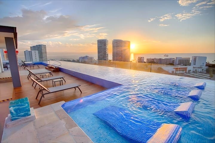 Pool•beach 4 Blks•sprmkt•prkg•wifi•balcony - Puerto Vallarta