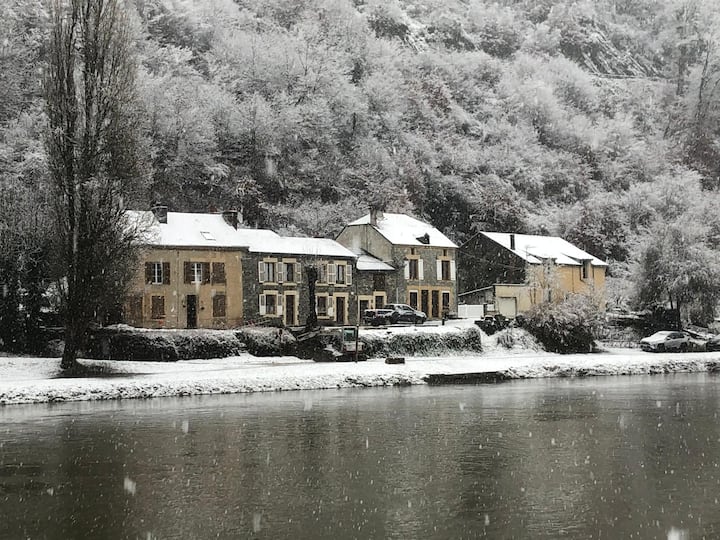 Maison Authentique En Bord De Meuse - Charleville-Mézières