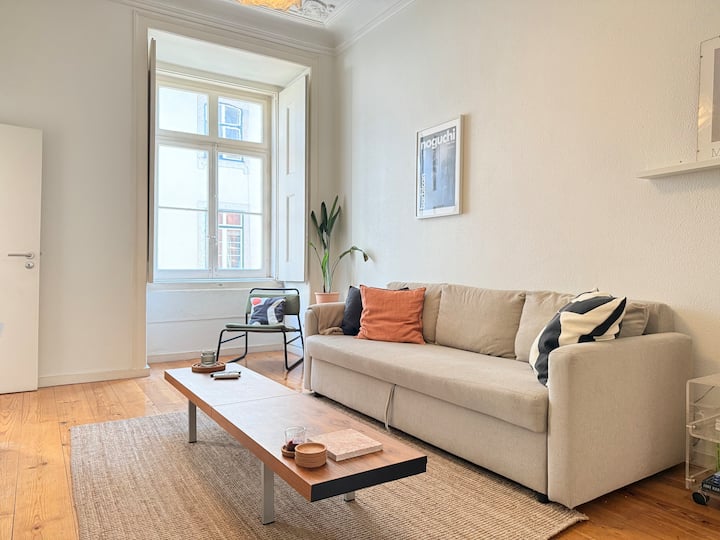 Apartamento Encantador Na Baixa-chiado - Alfama