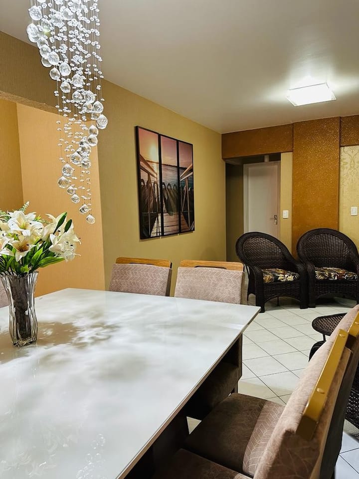 Belíssimo Apartamento Meia Praia - Itapema