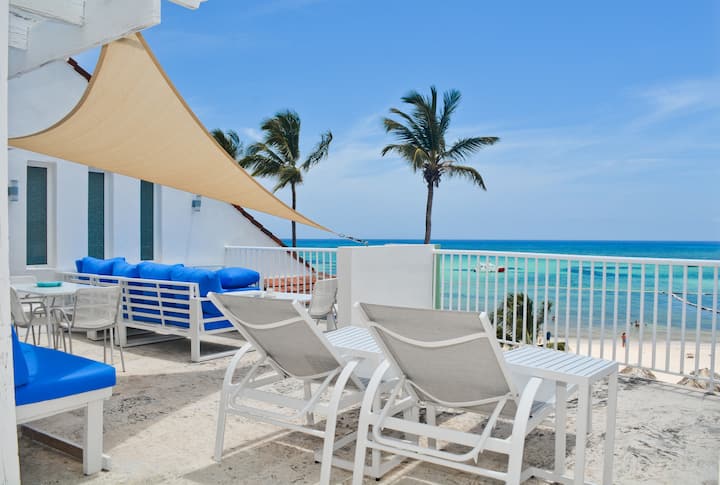 Ocean Front ,4 Bed/bath /8 Pax /Wifi /Bbq - Punta Cana