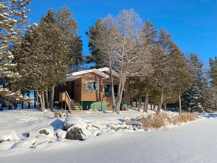 Peaceful Lakeside Cabin On Shagawa Lake - Ely, MN
