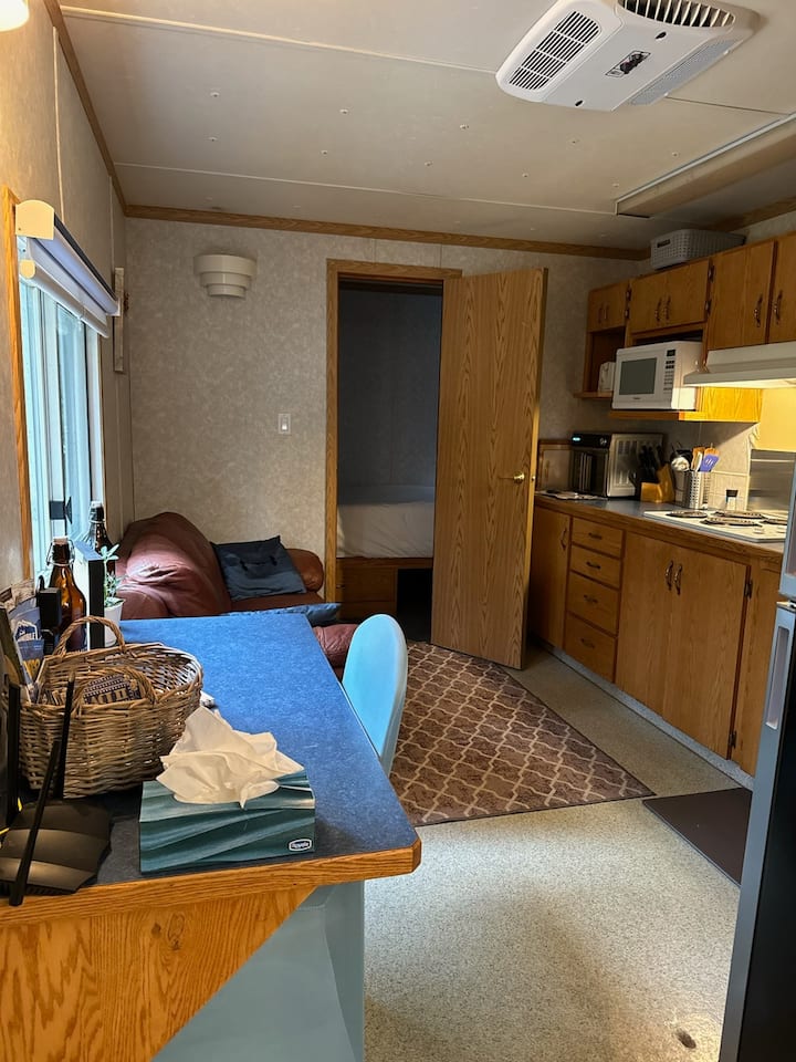 Private 2 Bedroom Tiny Home - Alberta