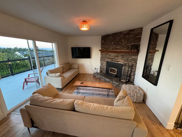 Ocean View Retreat - Nanaimo