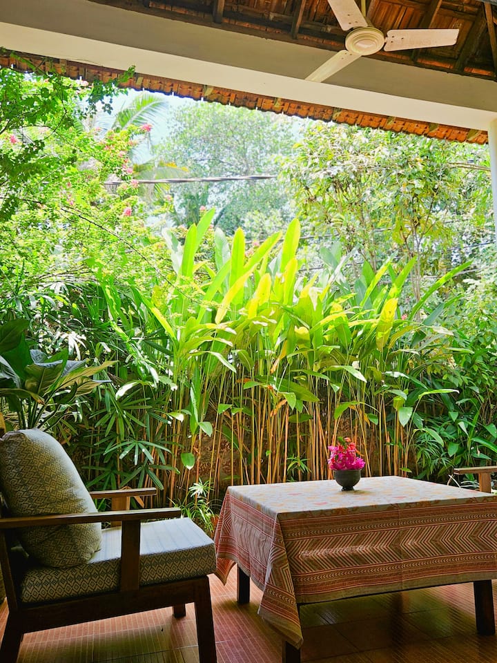 Villa Akasa - Room 'Jal' - Kerala