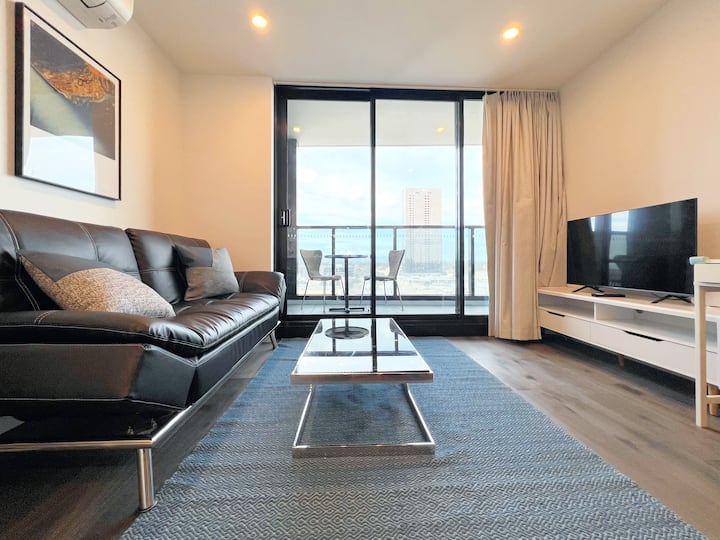 New Brand Boxhill Apartment With View 12b - Box Hill