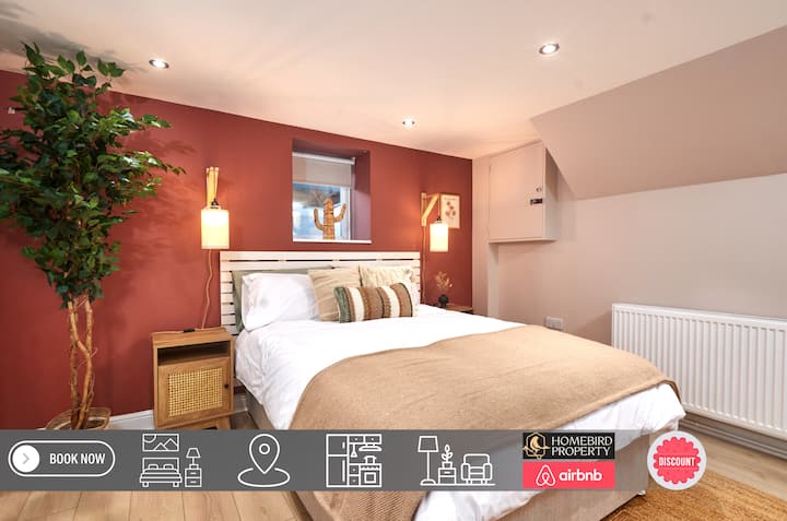 10% Off This Week | Wifi | Parking | Sleeps 8 - Leeds