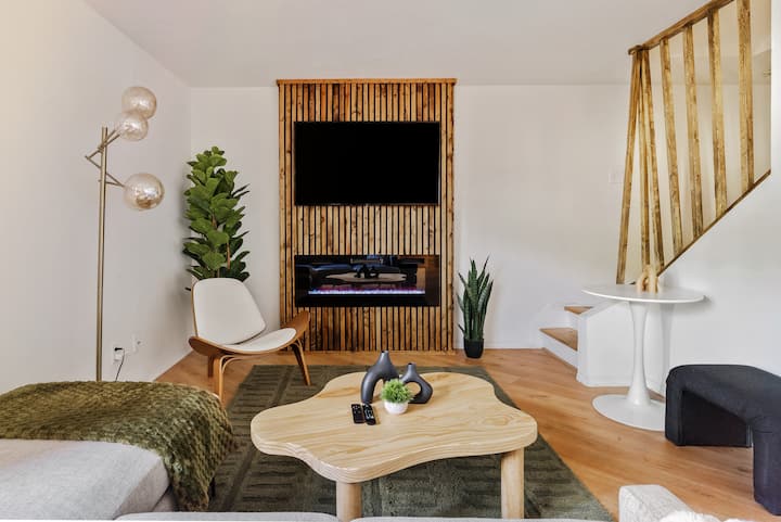 2.5 Mi Asu*trendy Restaurants*private Outdoor*king - Tempe