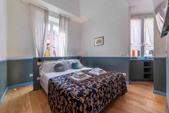 Vatican Night Suite 2 - Rome