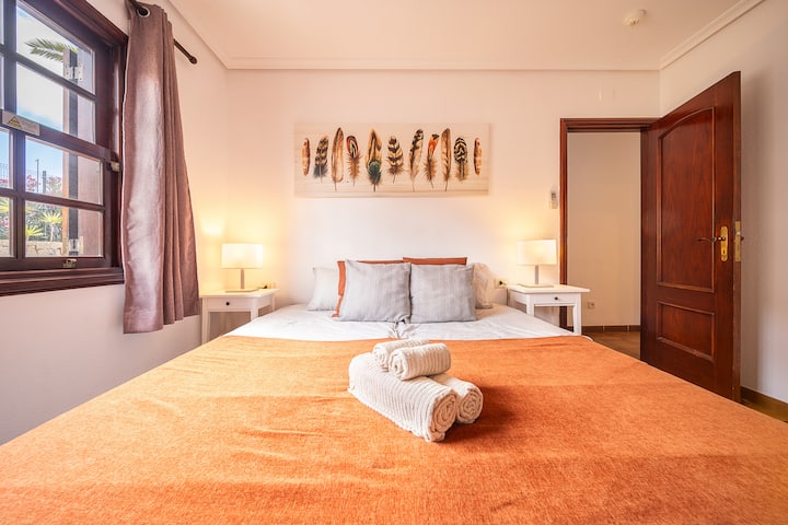 The Tucan – Apartment With Heated Pool - Tenerife South Airport (TFS)