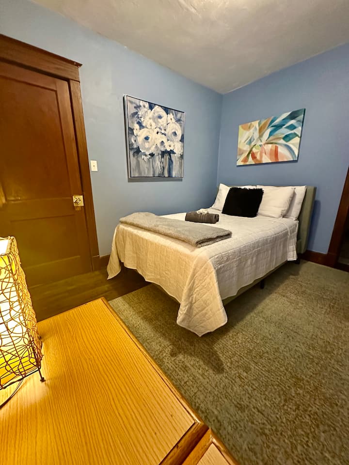 Charming Private Room *4 Mins To Bgh Hospital* - Binghamton, NY