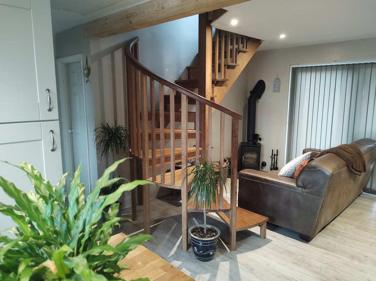 Adventurer's Retreat on The Incline - Houses for Rent in Portreath ...