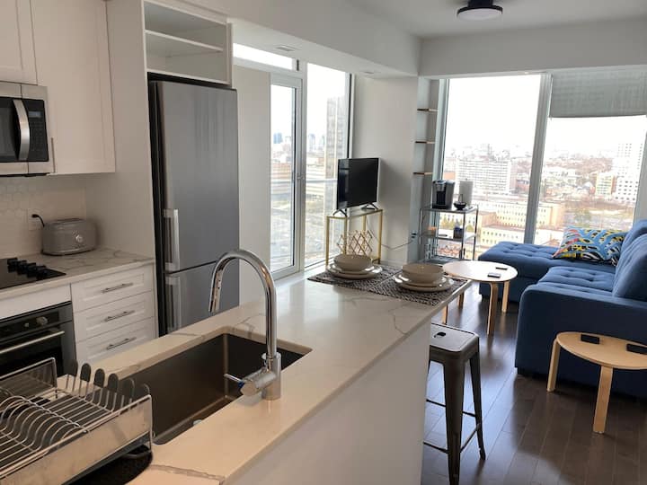 Luxury Living, Little Italy - Ottawa