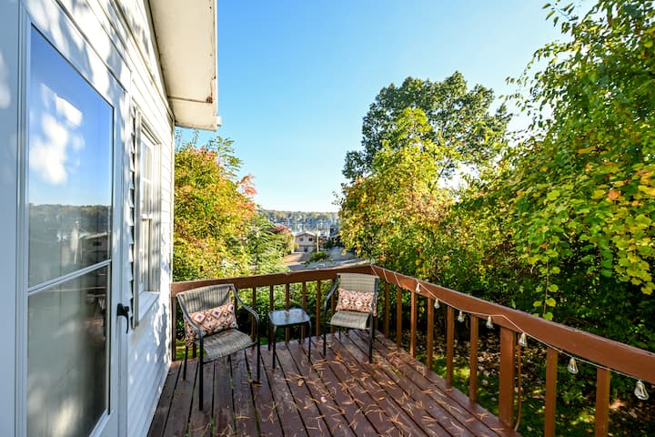 Sleeps 8, Bbq, Wi-fi, Laundry, Free Parking - Portage Lakes, OH