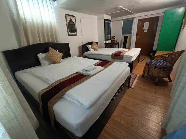 Himalaya Inn-surya - Nepal