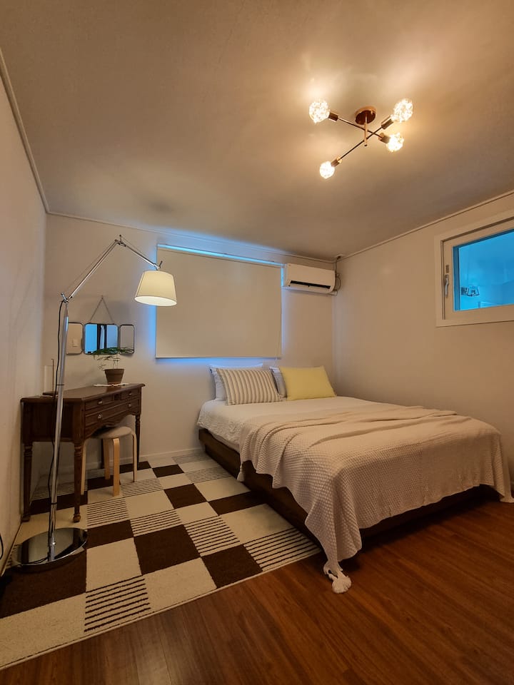 바다/한라산뷰/귤밭뷰/넷플릭스/조용하고넓은숙소/예스테이 - Jeju