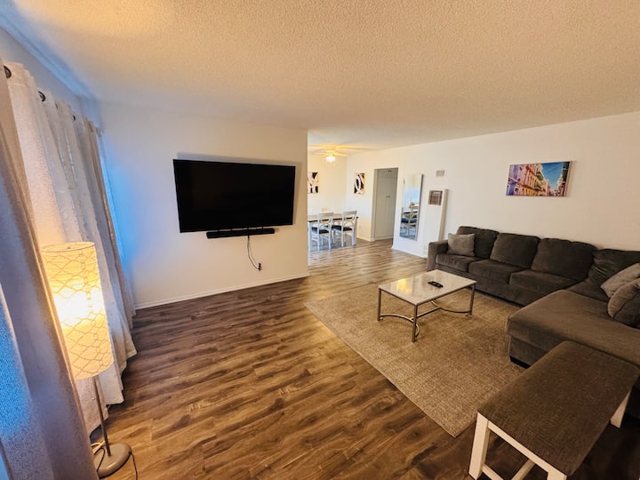 Two Spacious Kingbedrooms Perfect  Burbanklocation - Los Angeles, CA