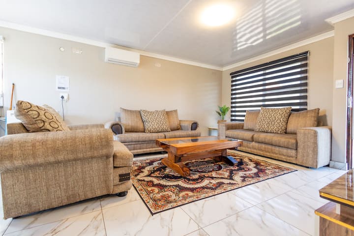 Peaceful 3 Bedroom House - East London