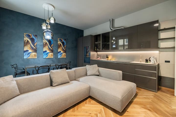 [Porta Nuova] Appartamento Nuovo - Centro Via Roma - Turín