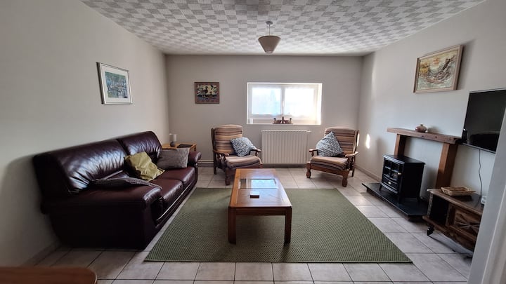 Le Petit Lac, Appartement Pour 6, Piscine Partagée - Bourganeuf
