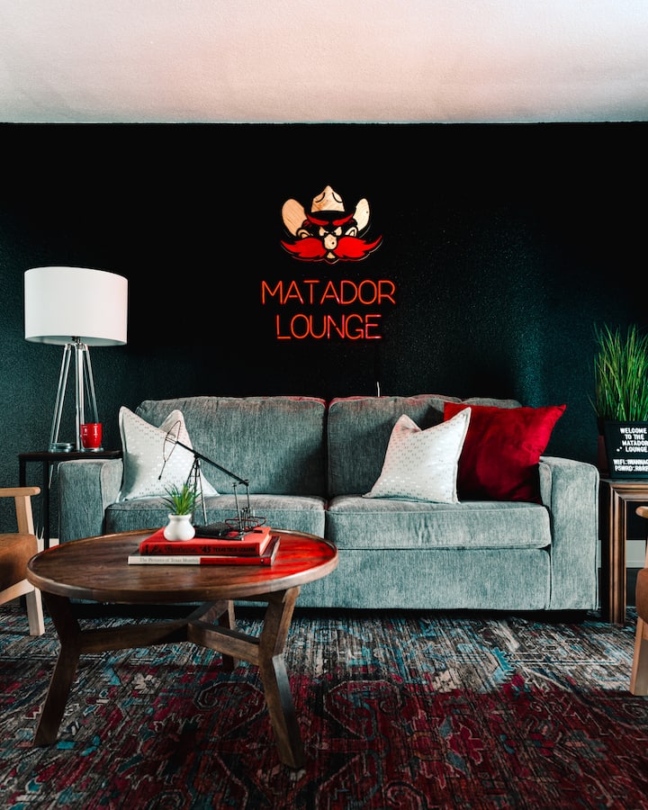 Designer Bungalow/walking Distance To Tech Campus - Lubbock, TX