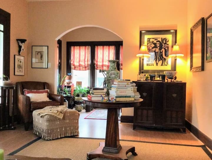 Highlands Bungalow - Close To All / 3000+ Sq Ft - Murray Hill, KY
